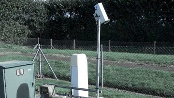 Nivómetro: Qué es, Partes, Uso y MÁS de estos Equipos Meteorológicos