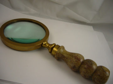 LUPA: TODO SOBRE ESTE FAMOSO INSTRUMENTO